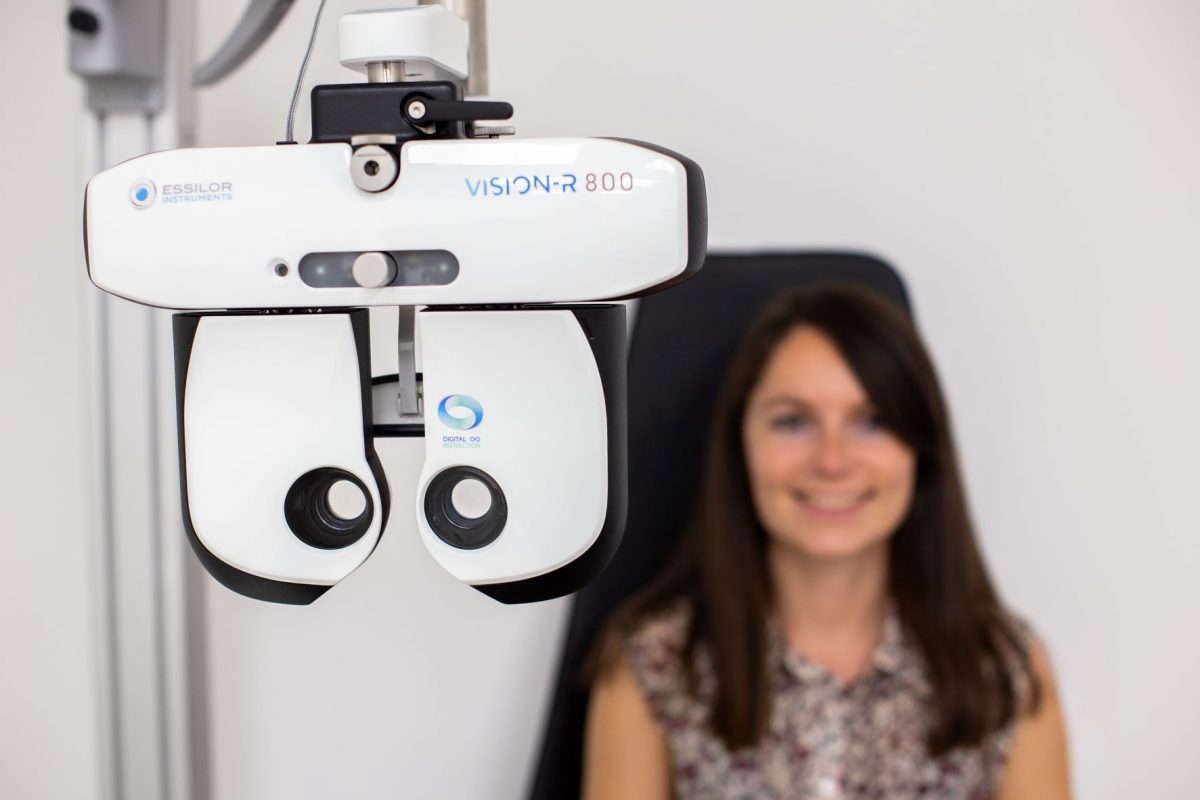 Refraction & Prescription - Essilor Instruments