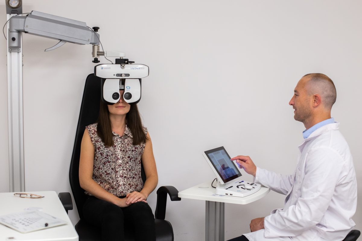 Vision-R 800 - Essilor Instruments