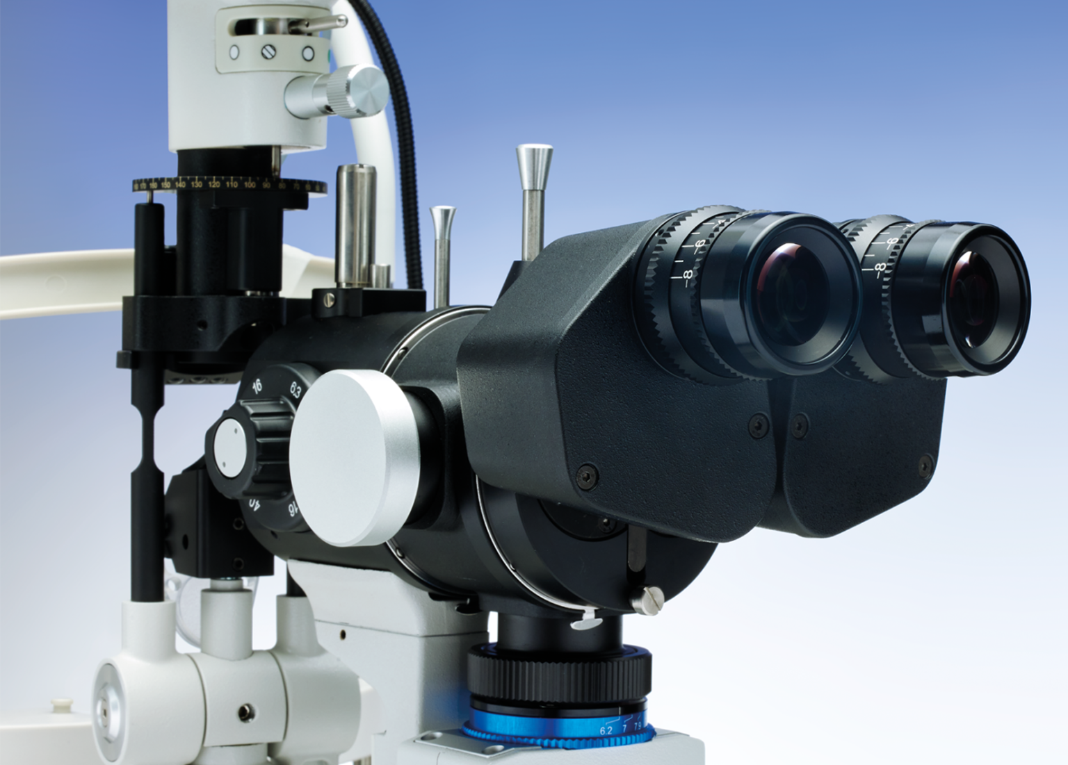 SL 650 - Essilor Instruments