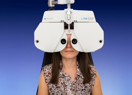 APH 550 - Essilor Instruments